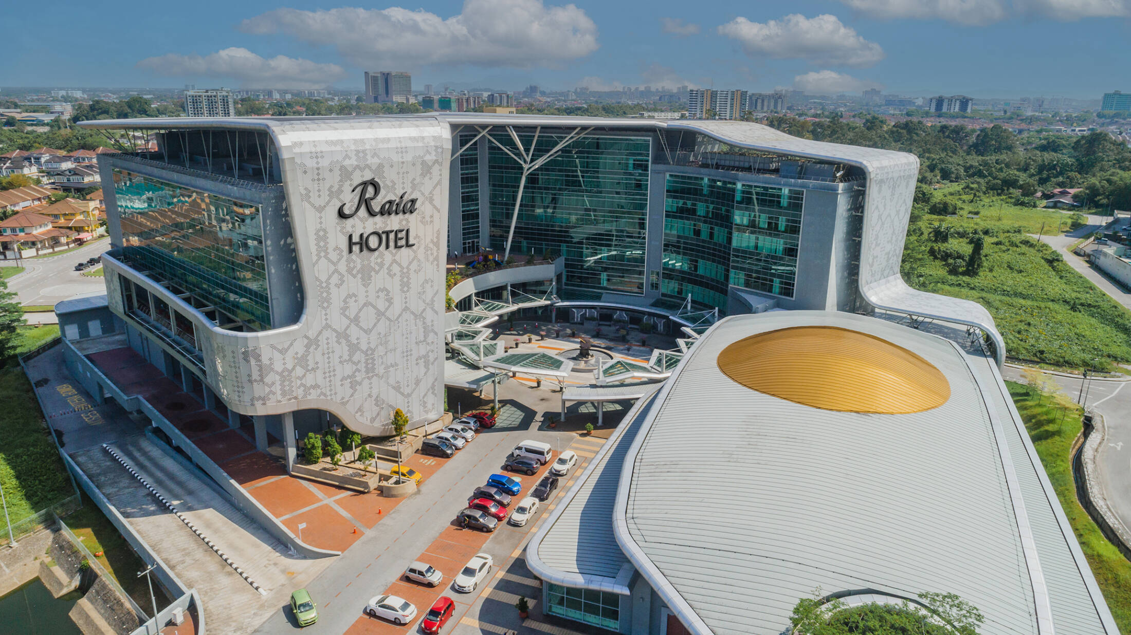 Raia Hotel & Convention Centre Kuching